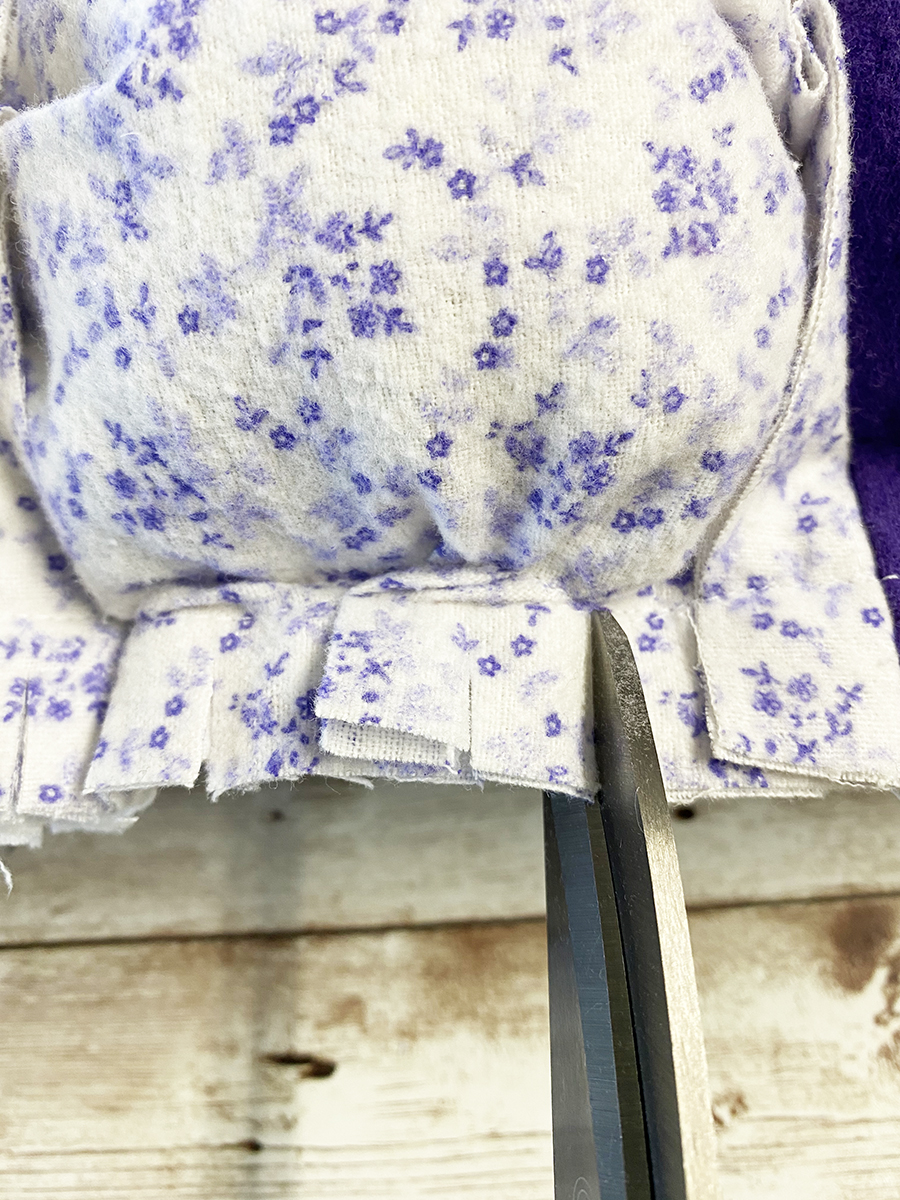 Easy Rag Puff Quilt - Bella Crafts Publishing