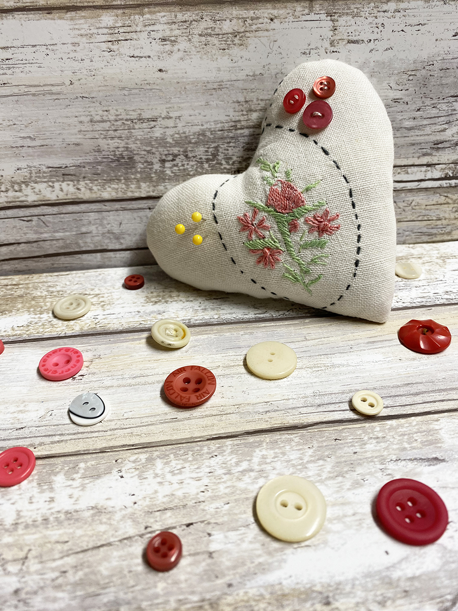 Vintage Linen Pin Cushion - Bella Crafts Publishing