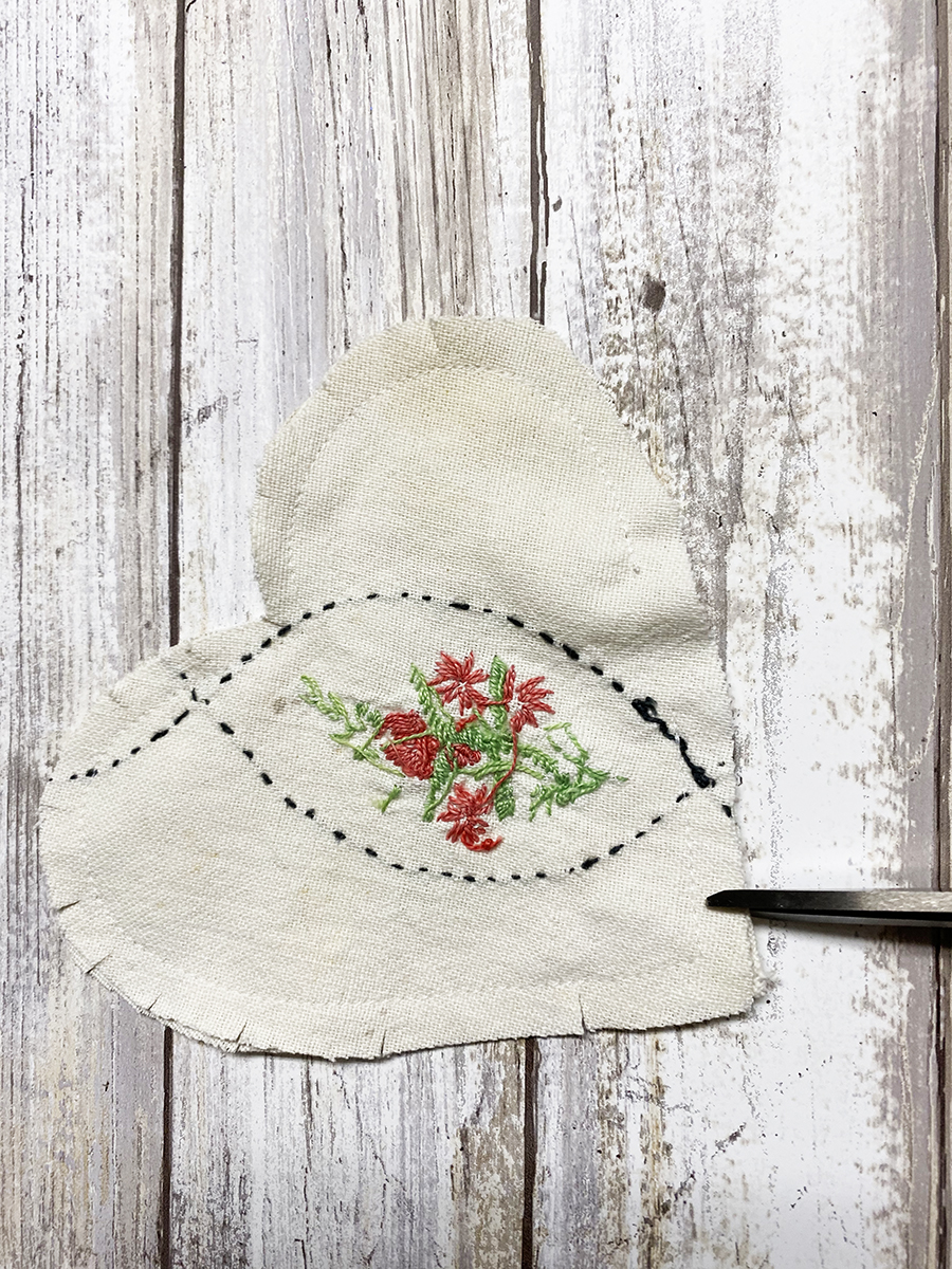 Vintage Linen Pin Cushion - Bella Crafts Publishing